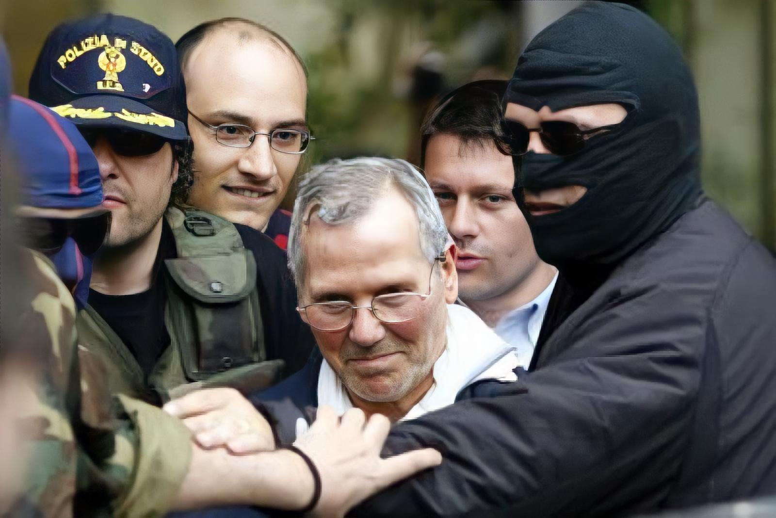 Stato-Mafia: il boss Provenzano fu protetto dai carabinieri del Ros - L ...