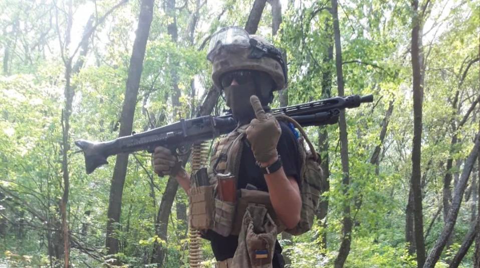 Un neo-fascista è il primo italiano indagato per essere andato a ...