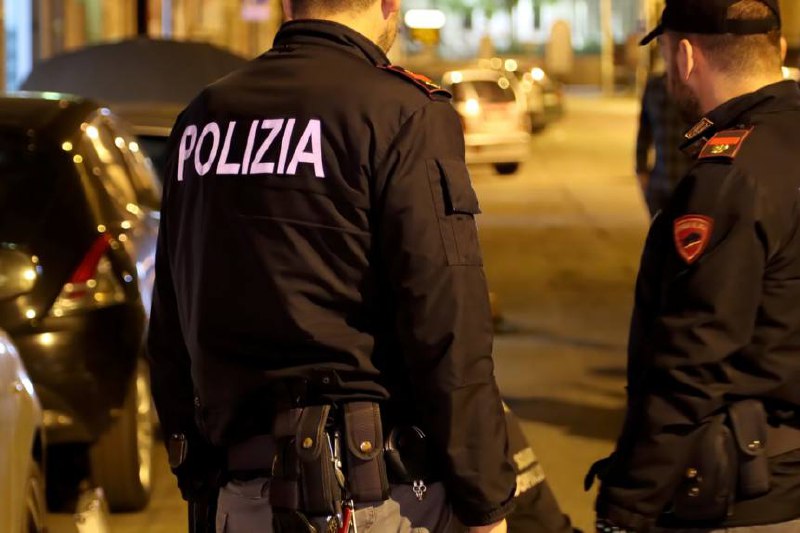 Roma, pubblica post pro-Palestina: perquisito dalla polizia e sospeso dal lavoro - L'INDIPENDENTE