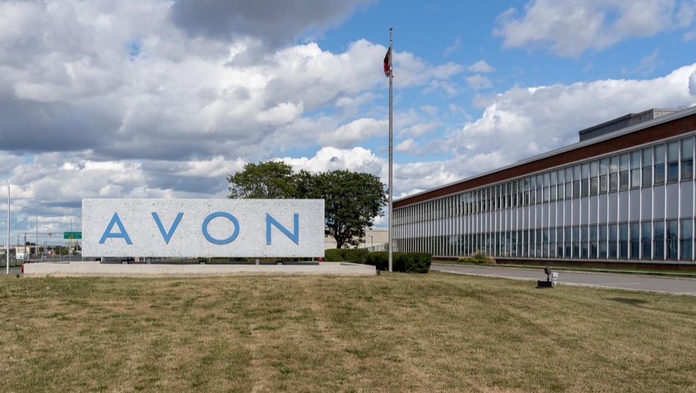 "Talco cancerogeno": il colosso dei cosmetici Avon va in bancarotta - L ...